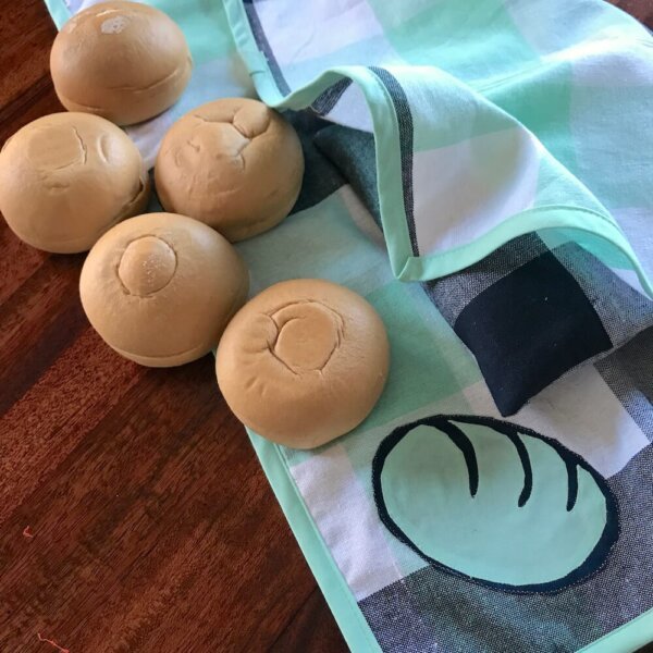 Keep those Buns Toasty Warm with a Bread Quilt! | Rachel Rossi